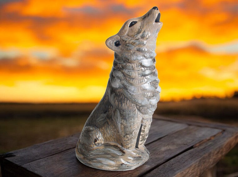 Luna the Howling Wolf – River Craft Ceramics