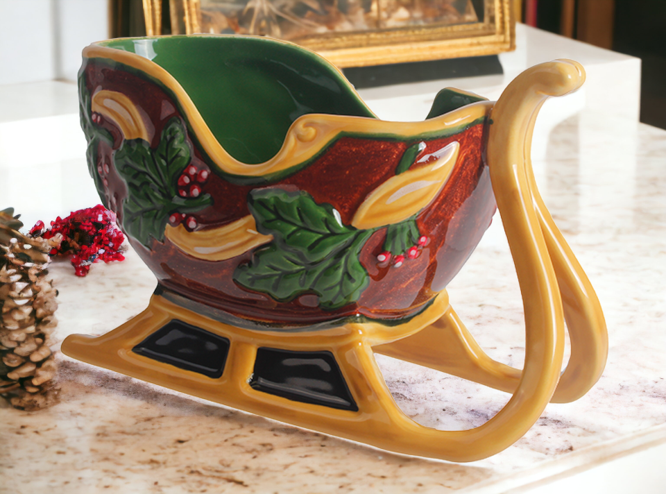 Santa Sleigh Dish – River Craft Ceramics